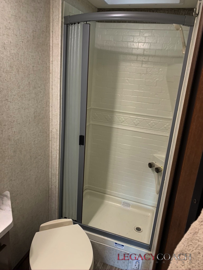 2018 Forest River Forester 2401ws Single Slide | Legacy Coach ...